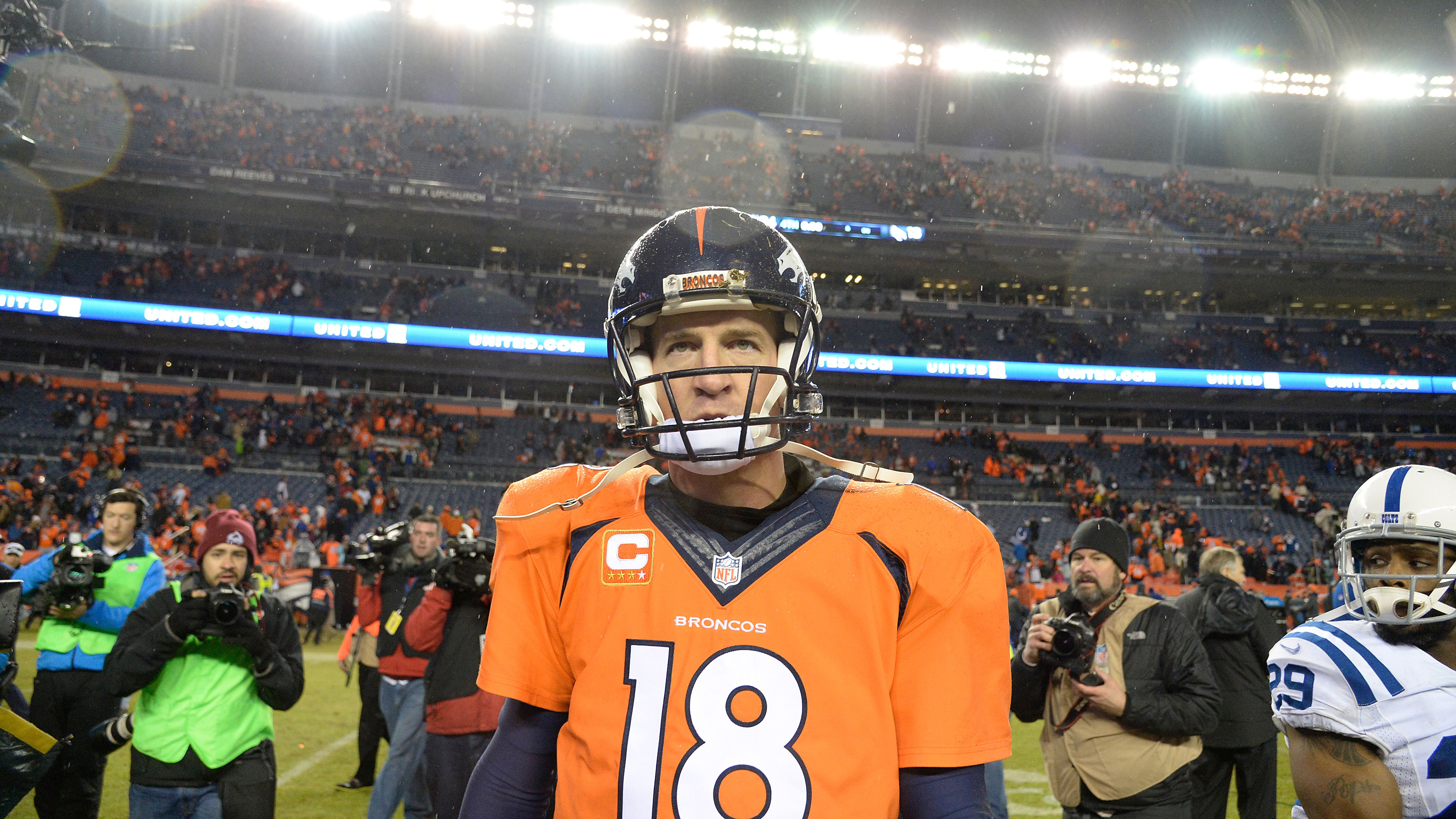 Peyton Manning's age, recent injury history working against him - ESPN ...