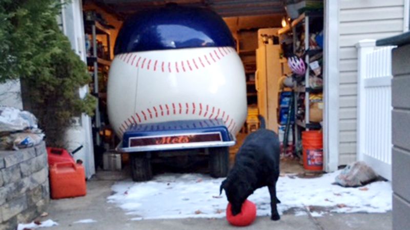 Mets bullpen cart on auction block - ESPN