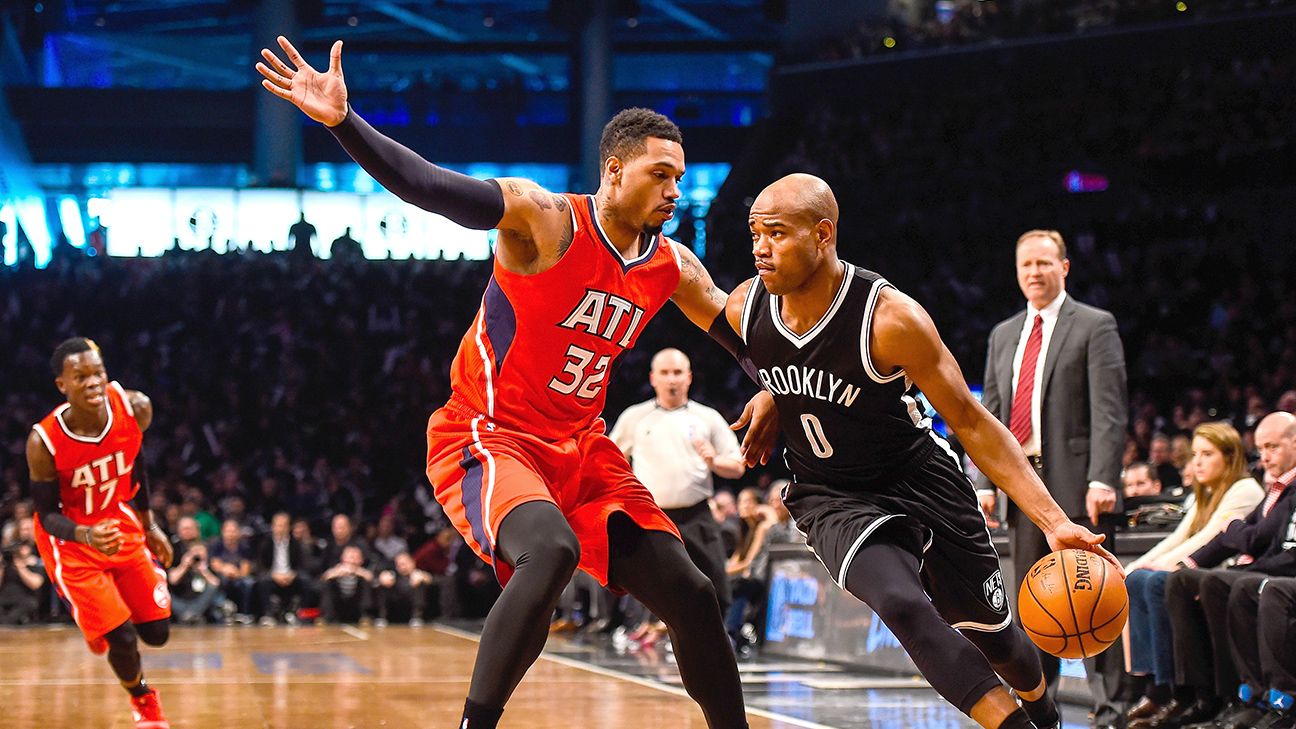 Atlanta Hawks' Mike Scott out a month or so with knee issue - ESPN