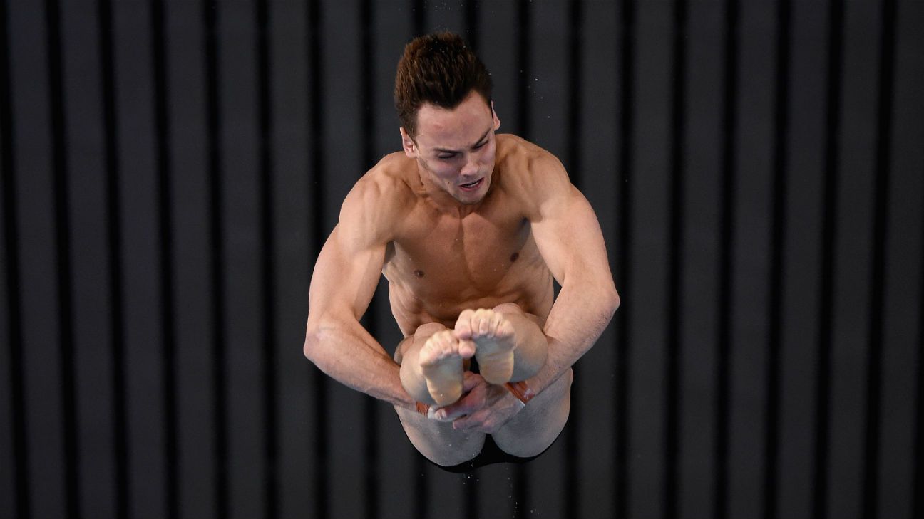Tom Daley wins FINA Diving World Series gold in men's 10m platform at ...