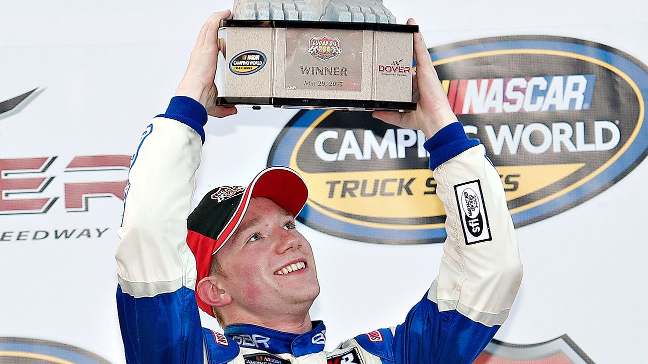 Tyler Reddick takes charge late to win Truck Series race at Dover - ESPN