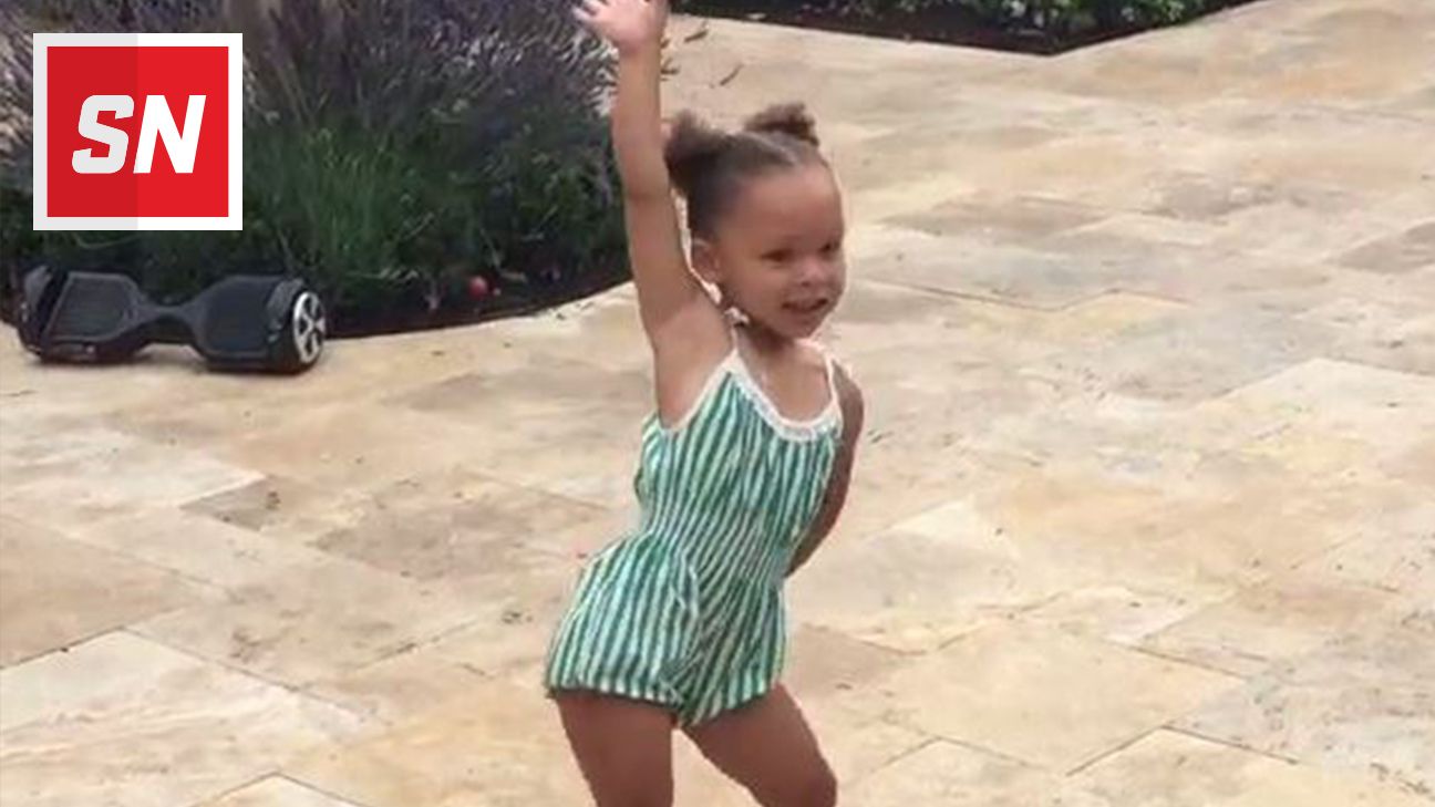 Riley Curry is awesome, does 'Whip' and 'Nae Nae' on her third birthday ...