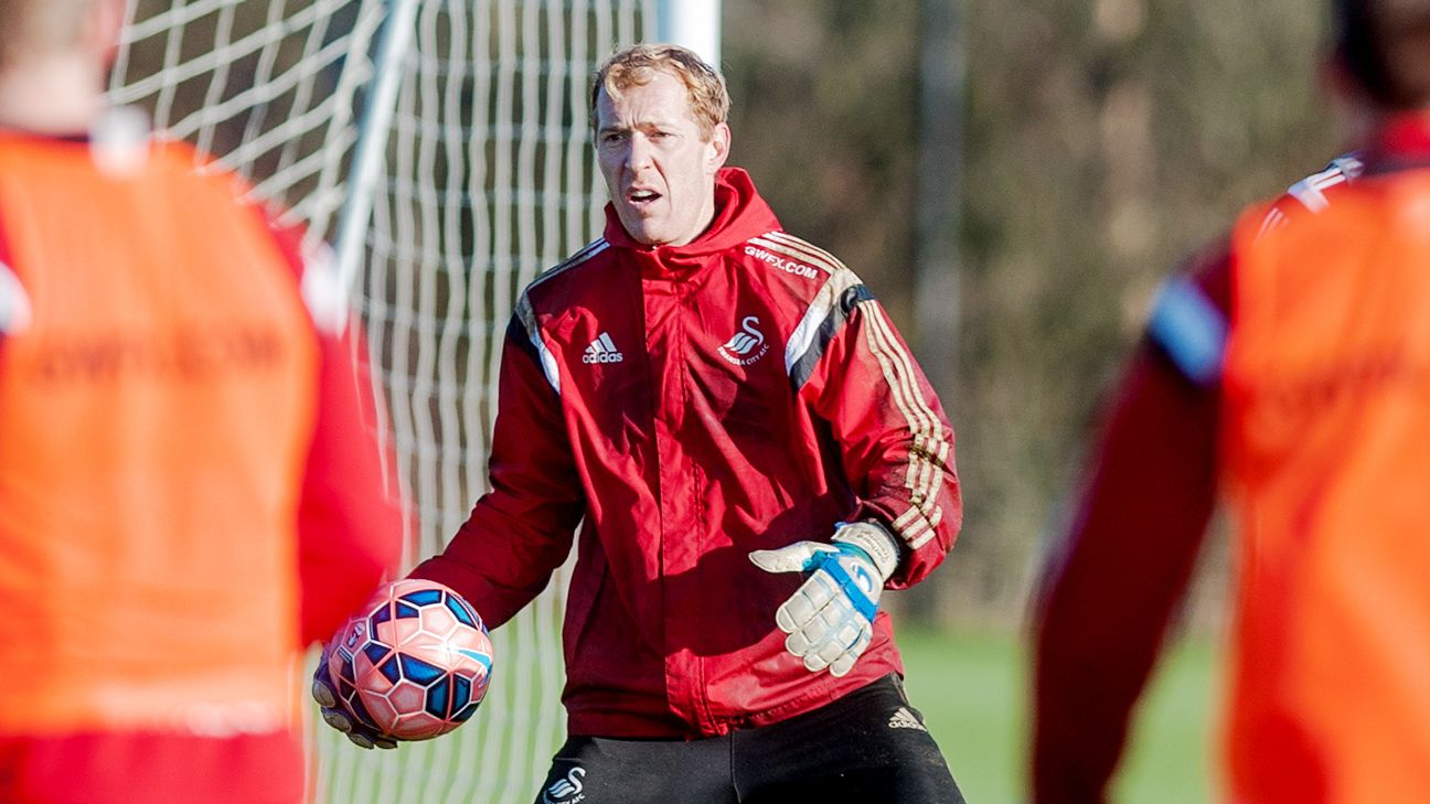 Goalkeeper Gerhard Tremmel re-signs with Swansea for 2 years - ESPN