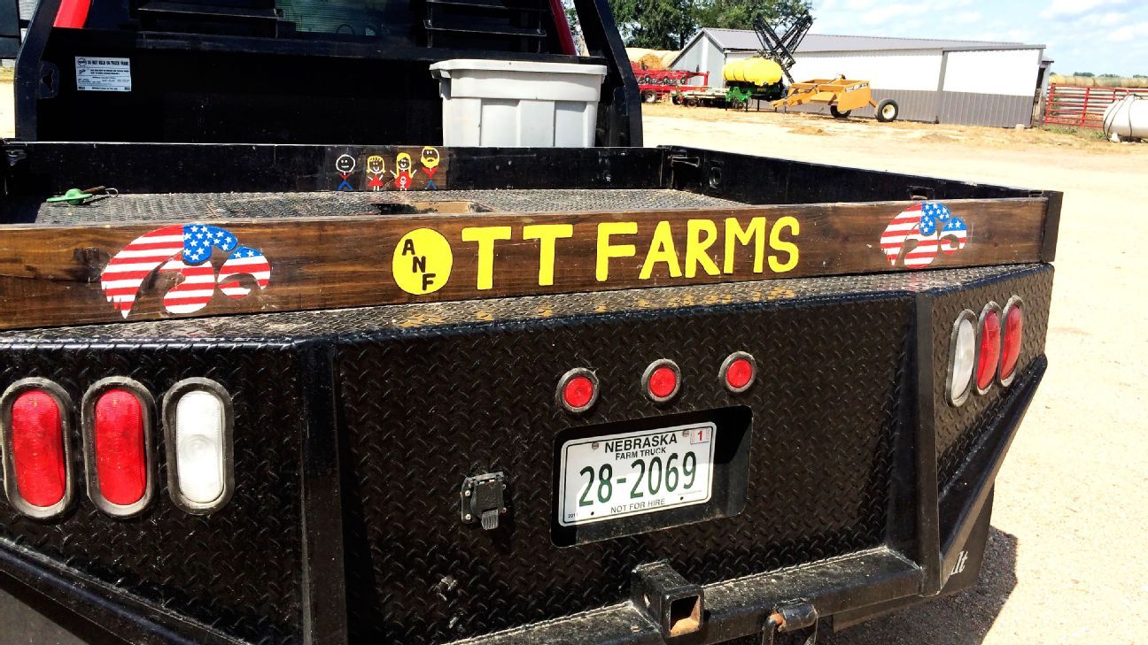 Legend of Drew Ott keeps growing, but more to Iowa Hawkeyes star than ...