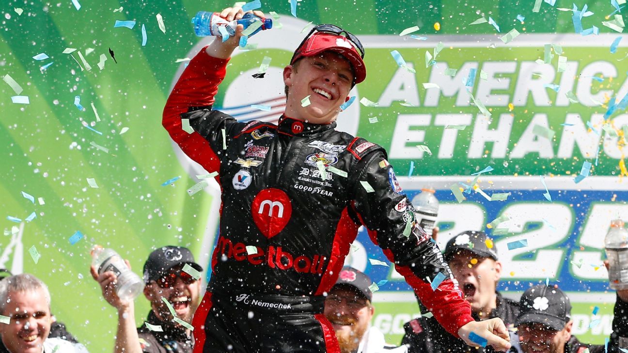 Larson's welcome second child - ESPN