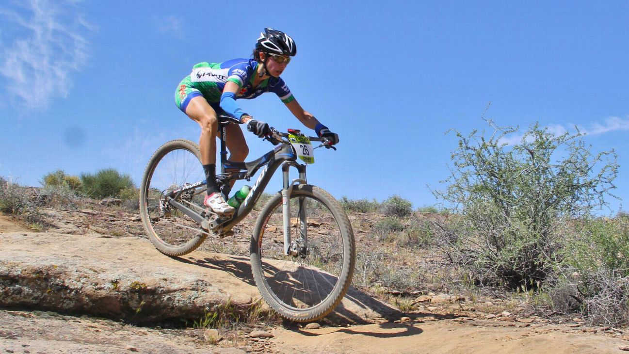 How Mountain Biker Jen Hanks Rode Out Cancer -- Twice - ESPN