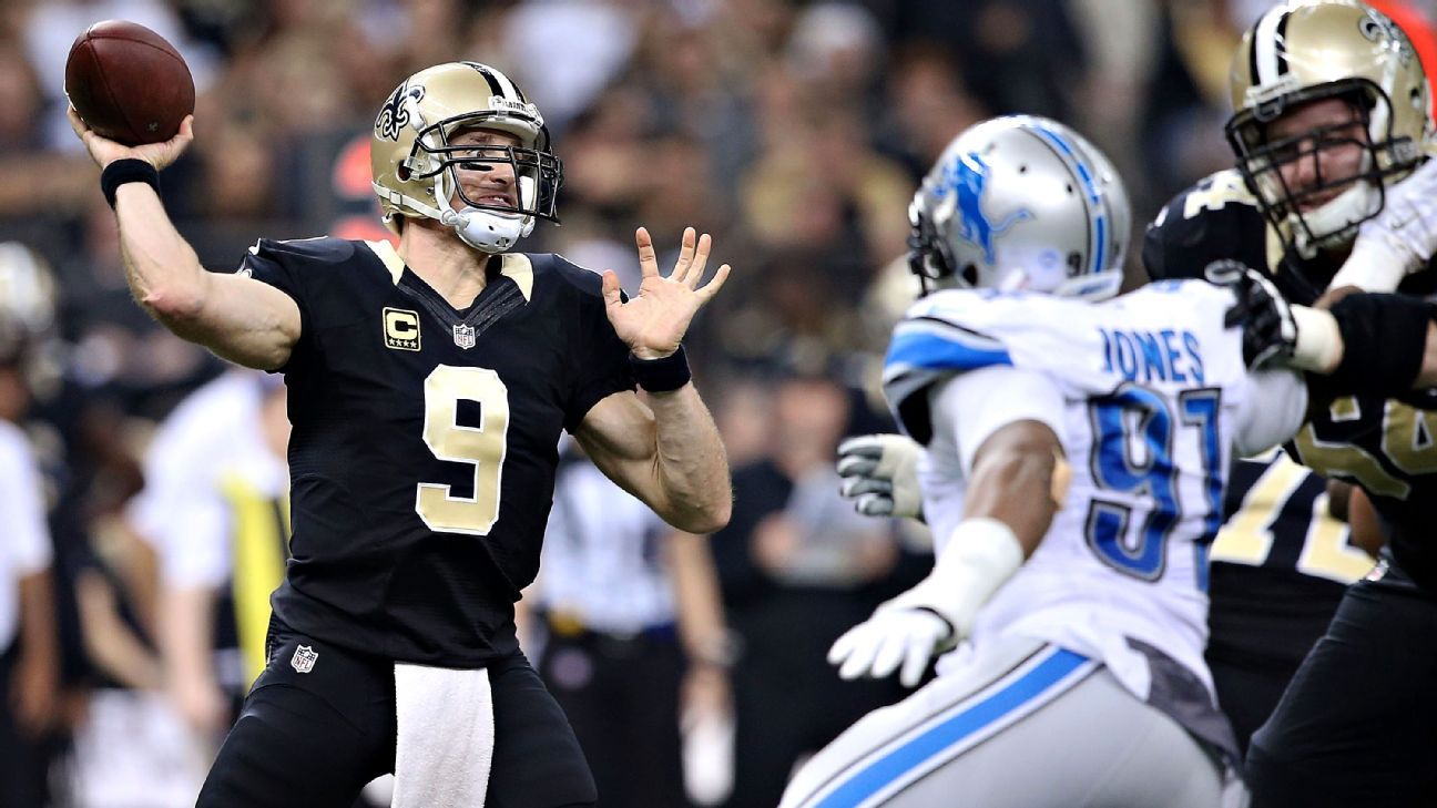 Drew Brees hurts foot, becomes 4th QB to reach 60K passing yards - ESPN