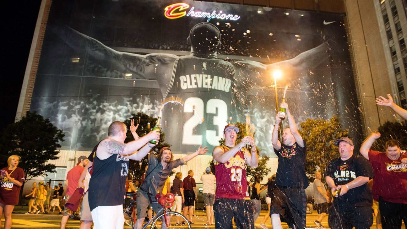 Cleveland Cavaliers fans share images of NBA championship celebration ...