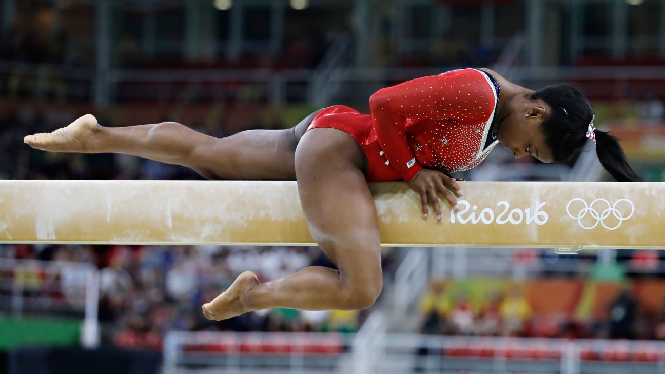 2016 Rio Olympics -- American gymnast Simone Biles' run at history ends ...