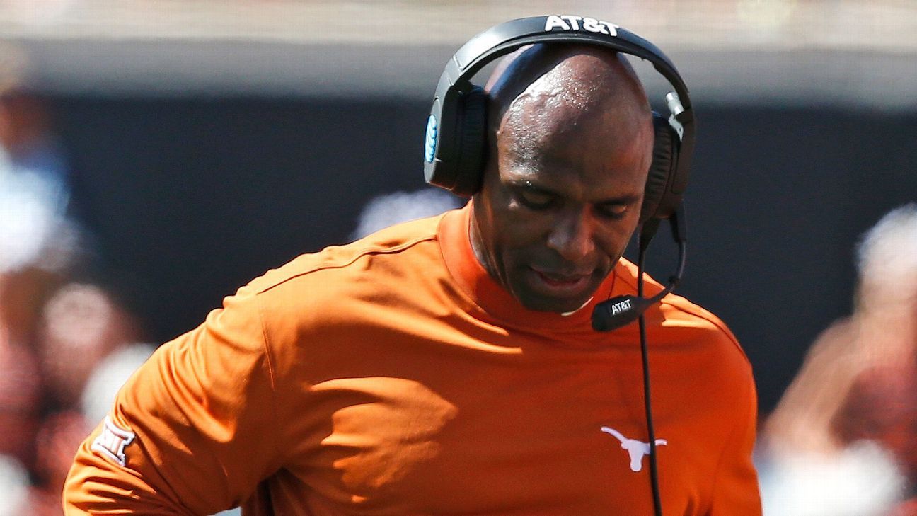 Texas Longhorns athletic director Mike Perrin supports coach Charlie ...