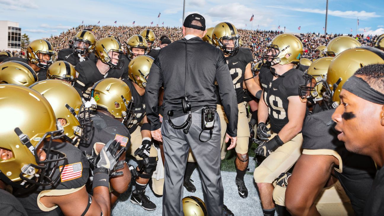 Army Black Knights striving to beat Navy, turn program around - ESPN
