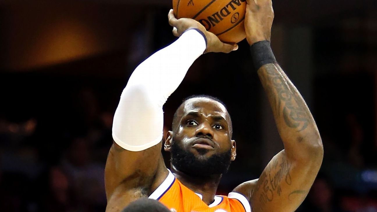 Cavaliers' 3-point shooting contagious? LeBron James launches 'em, too ...