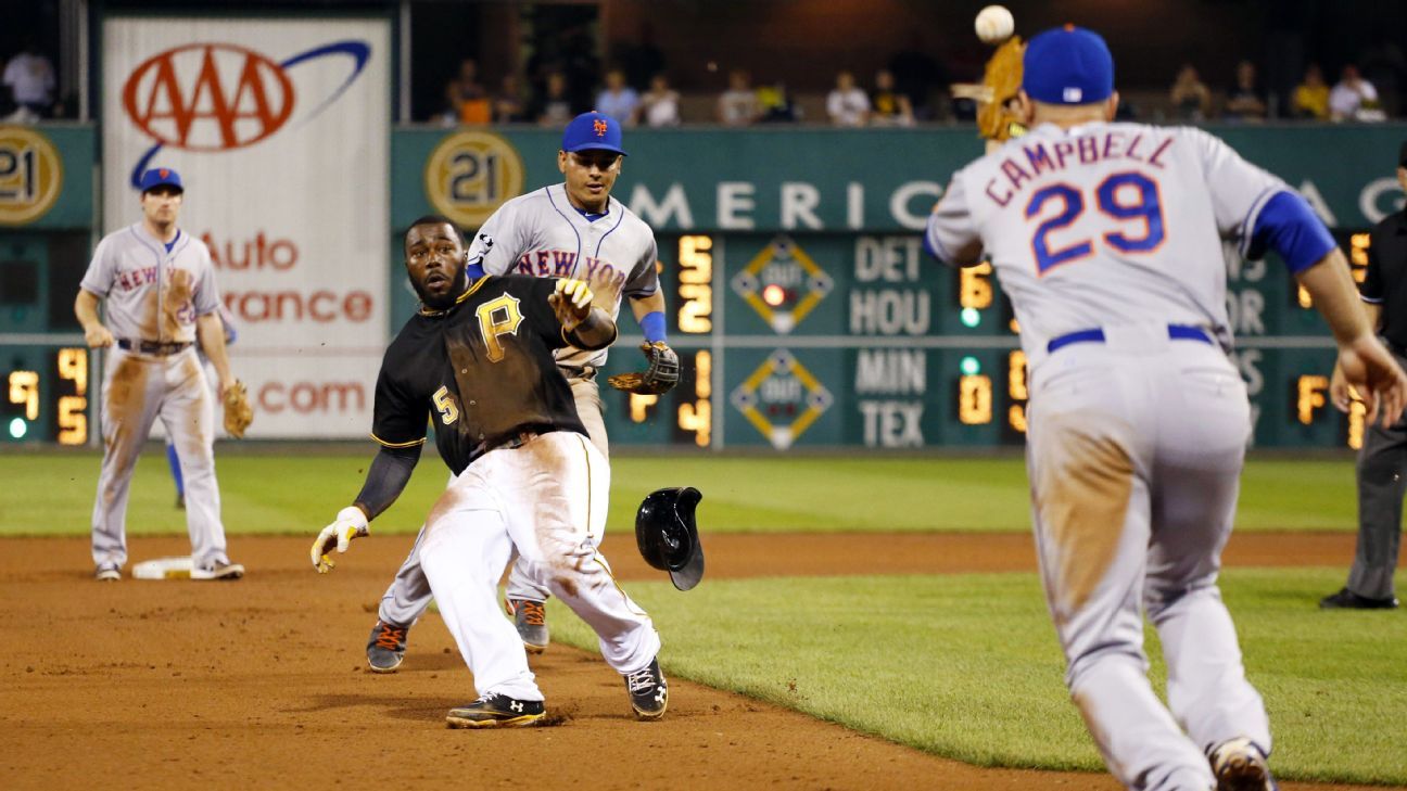 The Pirates' Josh Harrison is the king of the pickle - ESPN