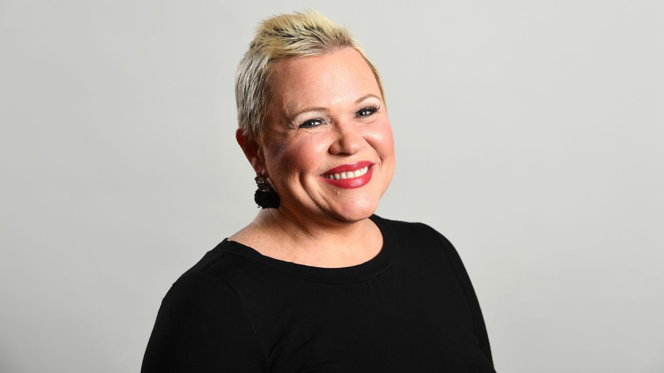 ESPN's Holly Rowe to work through cancer recurrence - ESPN