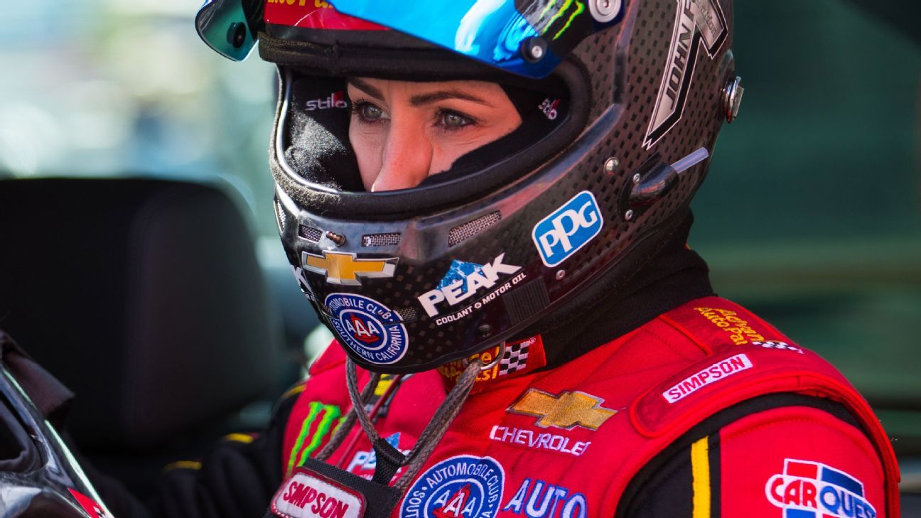 Courtney Force breaks Funny Car track records in NHRA Arizona Nationals ...