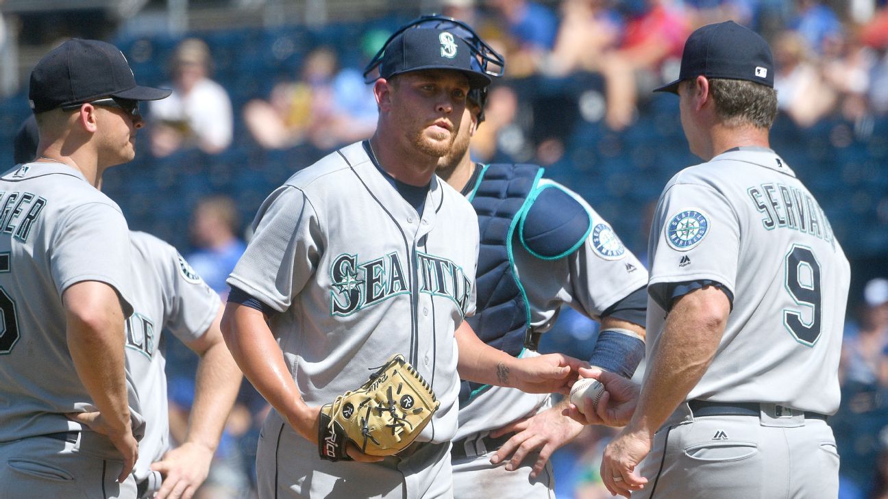 Journeyman pitcher David Rollins' offseason odyssey makes another stop ...