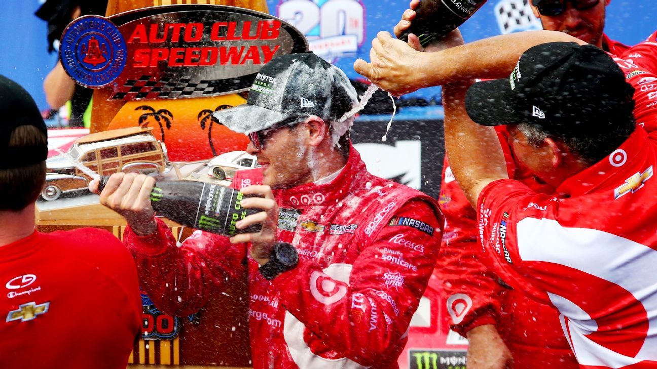NASCAR - Kyle Larson delivers big win at Fontana - ESPN