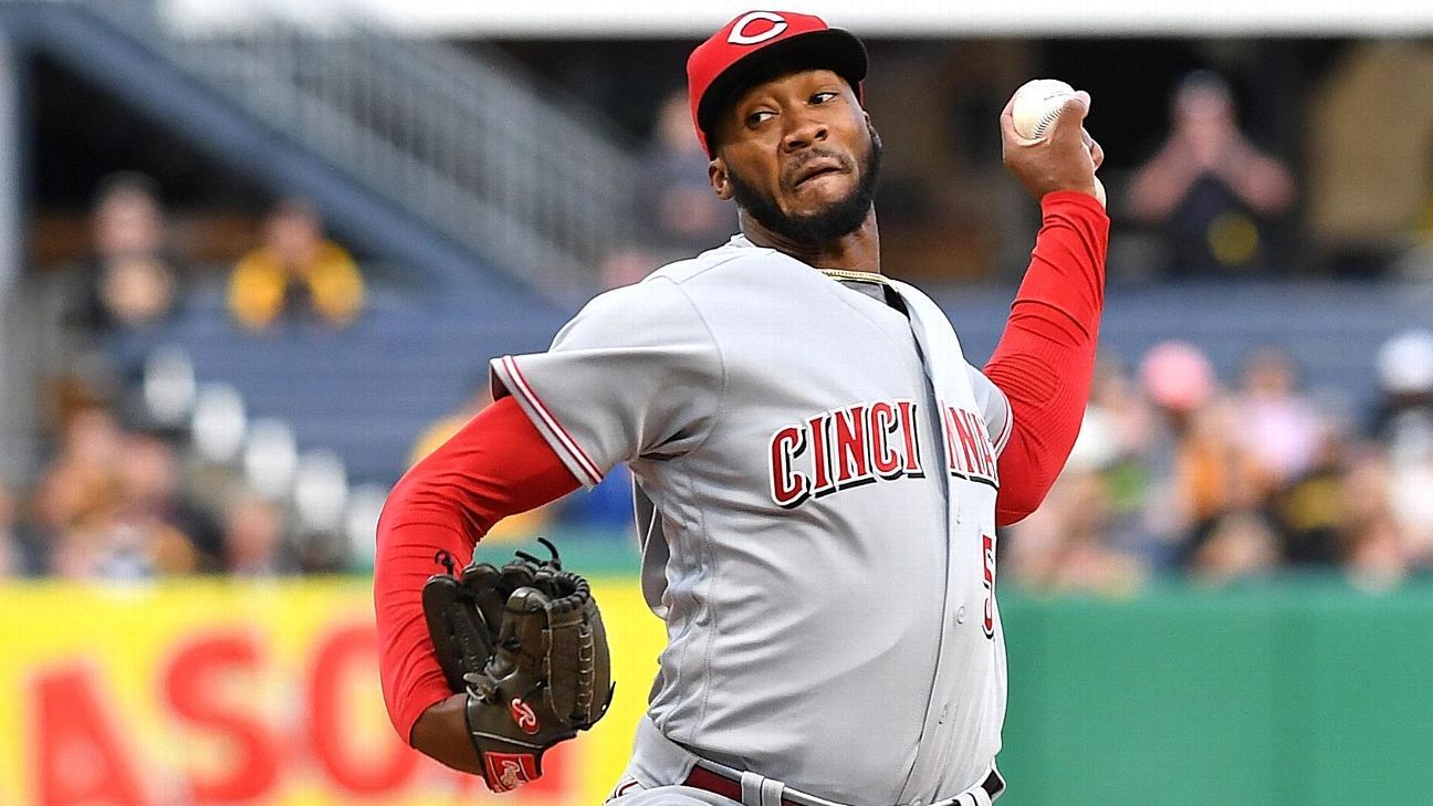 Reds' Amir Garrett no regular rookie, Toronto in trouble - ESPN ...