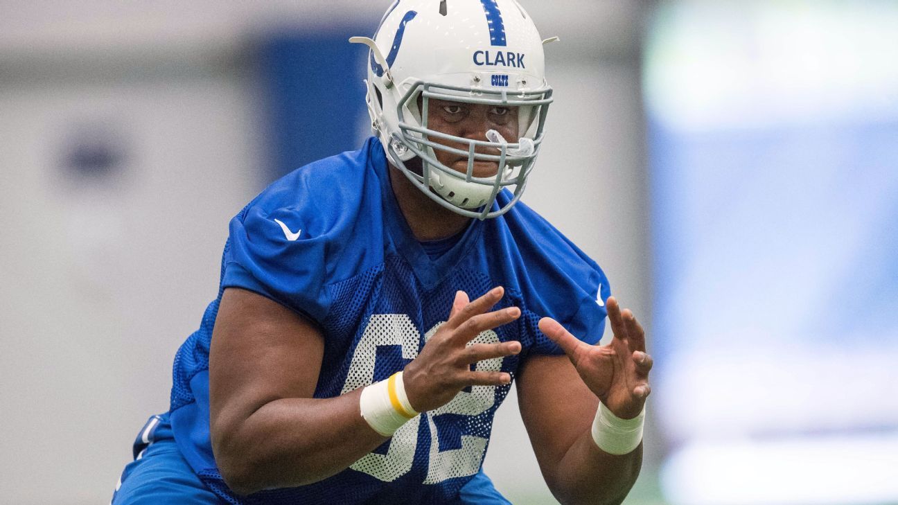 Colts' Le'Raven Clark has passion for blocking and building furniture ...