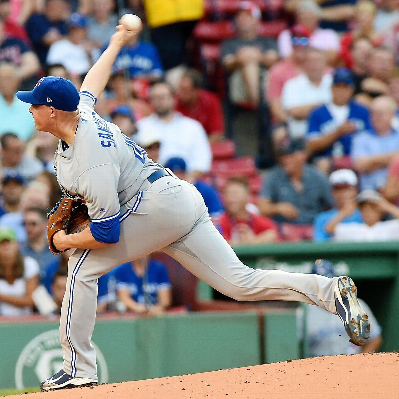 Toronto Blue Jays pitcher Aaron Sanchez to resume throwing this week - ESPN