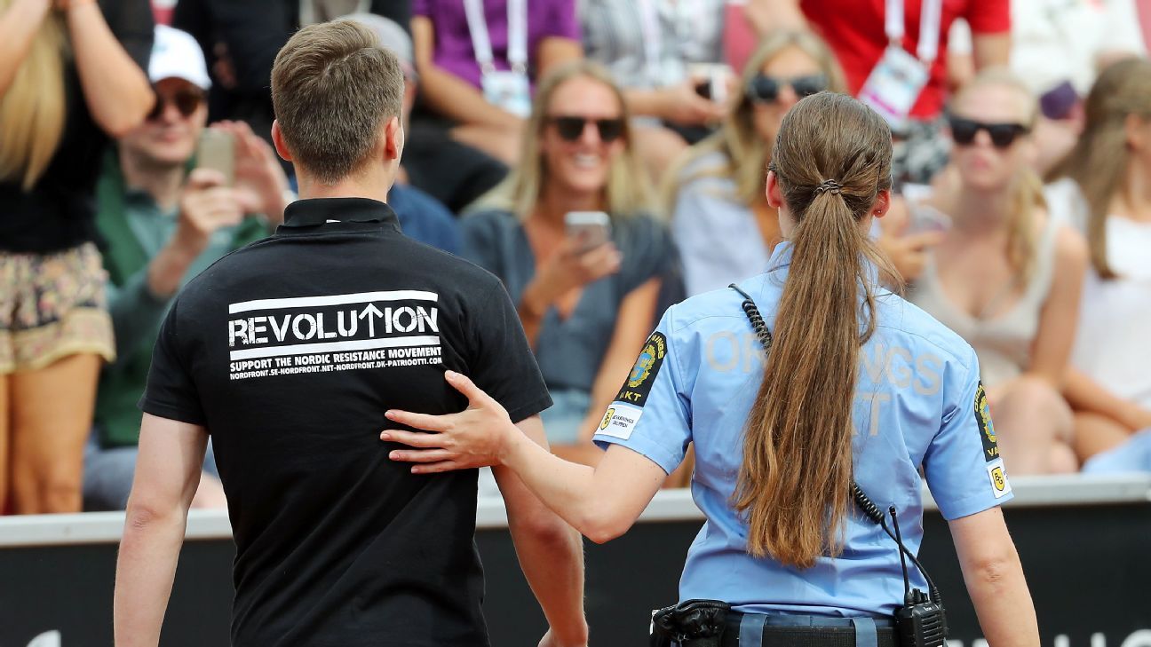 Man interrupts Swedish Open semifinal with Nazi slogans, salute - ESPN