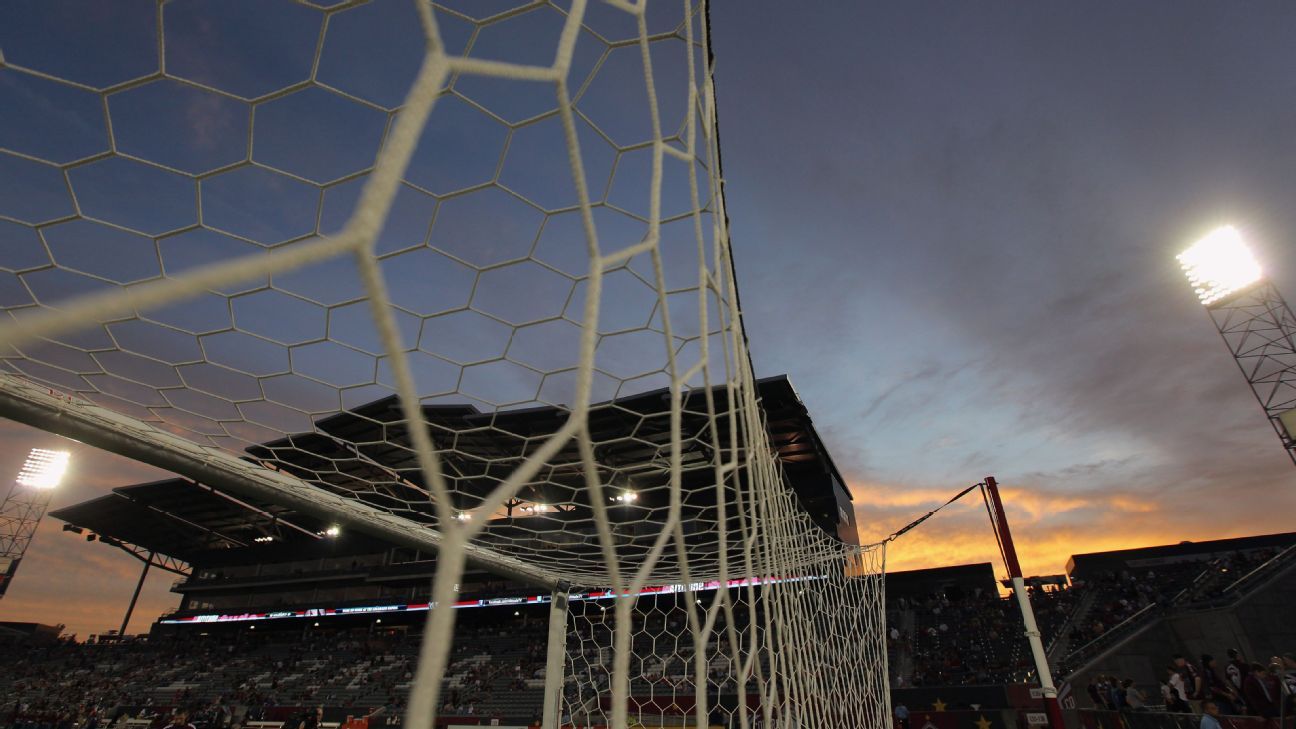 Indonesian goalkeeper Choirul Huda dies after collision during league ...