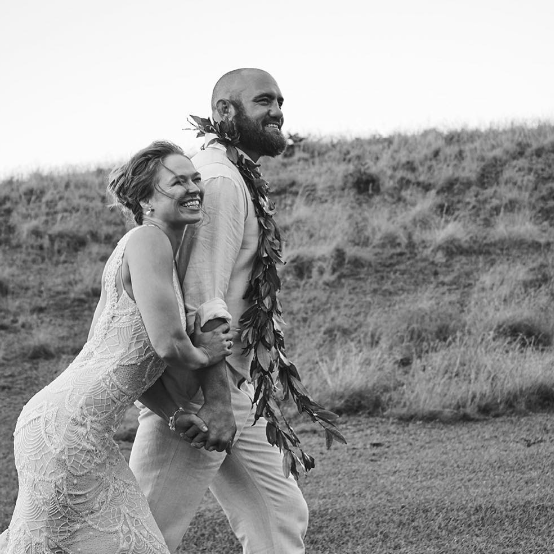 Ronda Rousey and Travis Browne share pictures from their gorgeous ...