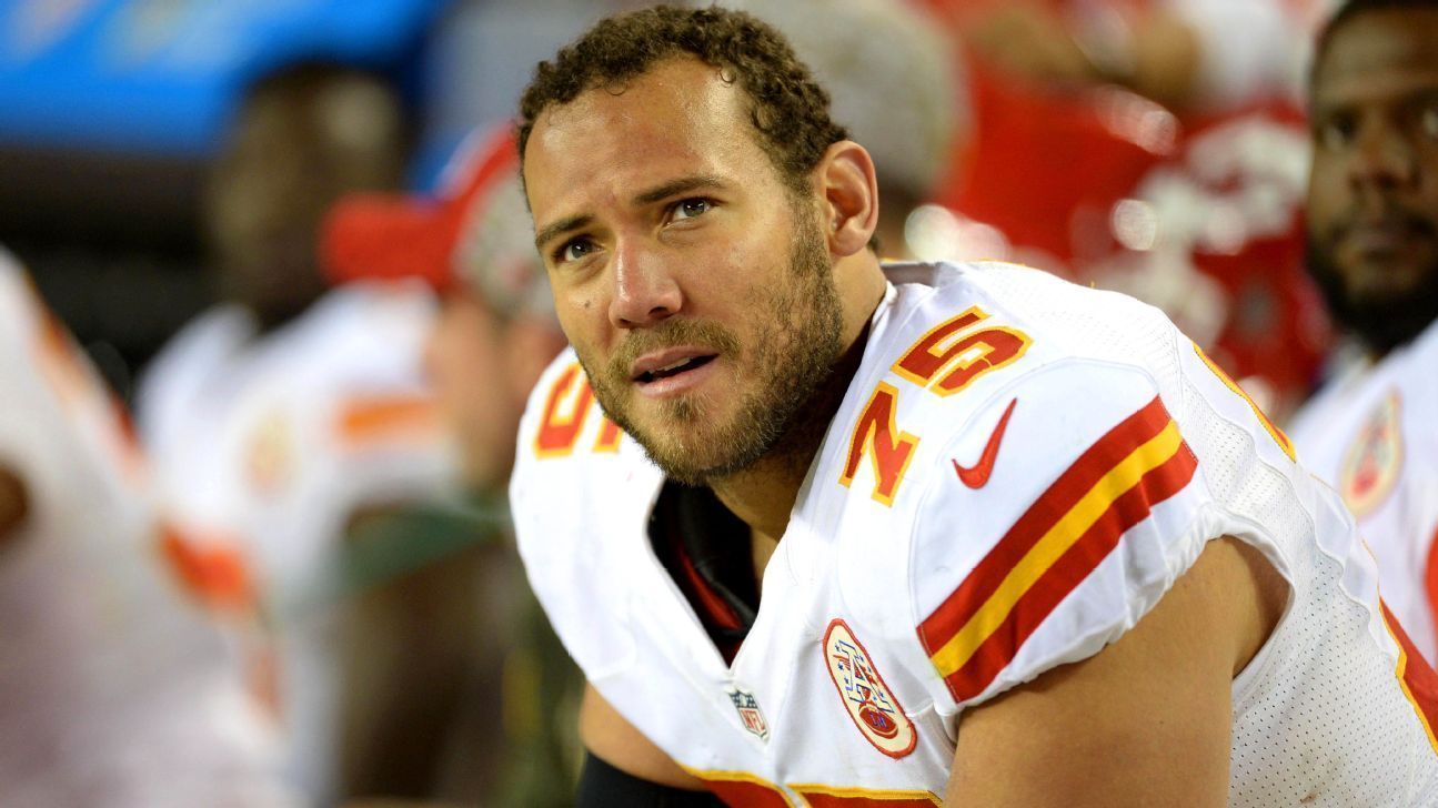 Los Chiefs se desprendieron del liniero ofensivo veterano Jah Reid - ESPN
