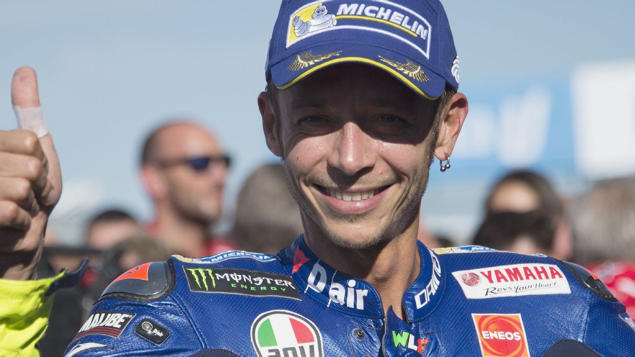 Moto GP legend Valentino Rossi returns 18 days after leg break - ESPN