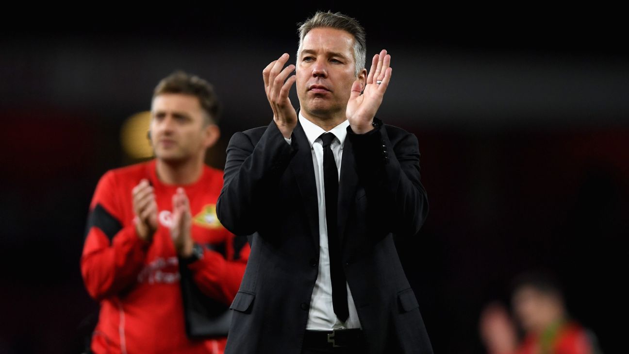 Sir Alex Ferguson's son Darren grateful for shows of support - ESPN