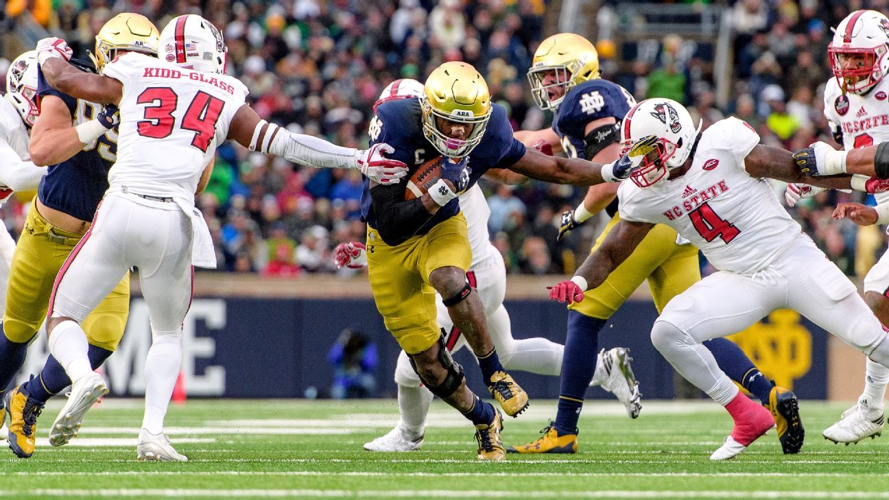 Josh Adams, Notre Dame continue playoff push against NC State - ESPN ...