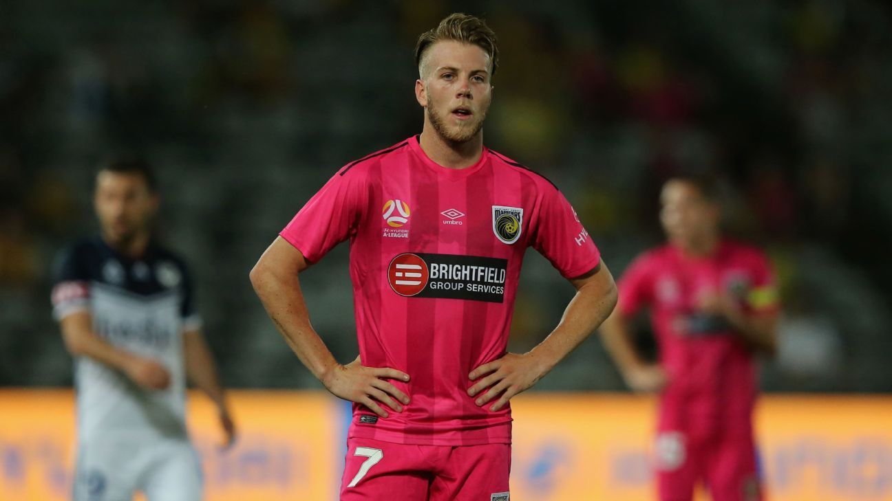 Central Coast Mariners vs. Melbourne Victory - Football Match Report ...
