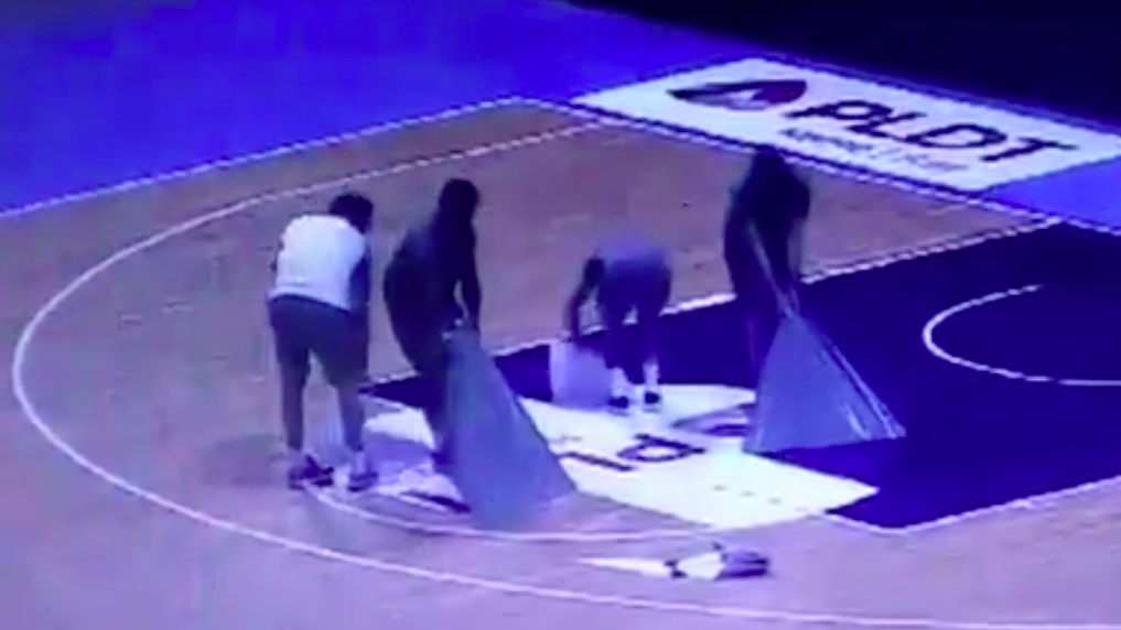 Aussies apologize for ripping off stickers on Philippine Arena floor - ESPN