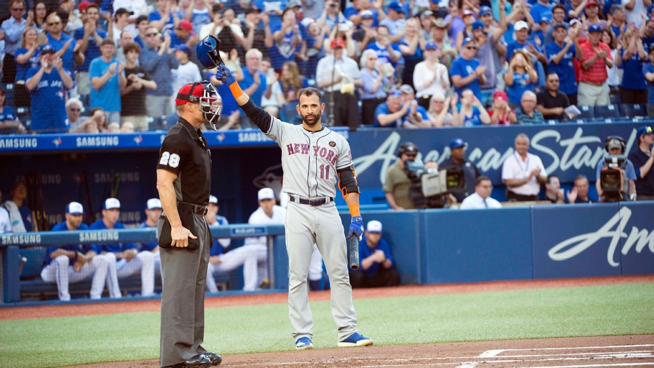 Mets' Jose Bautista given standing ovation in return to Toronto - ESPN