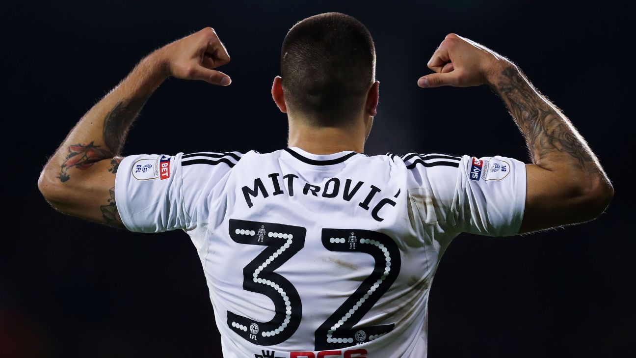 Fulham paga mais de R$ 100 milhões por Mitrovic, atacante sérvio que ...