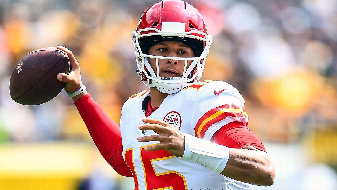 Patrick Mahomes sets mark for TD passes in first 3 games - ESPN