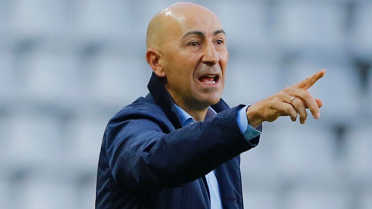 Pako Ayestarán sacó al 'Conejo' "para tener más opciones" - ESPN