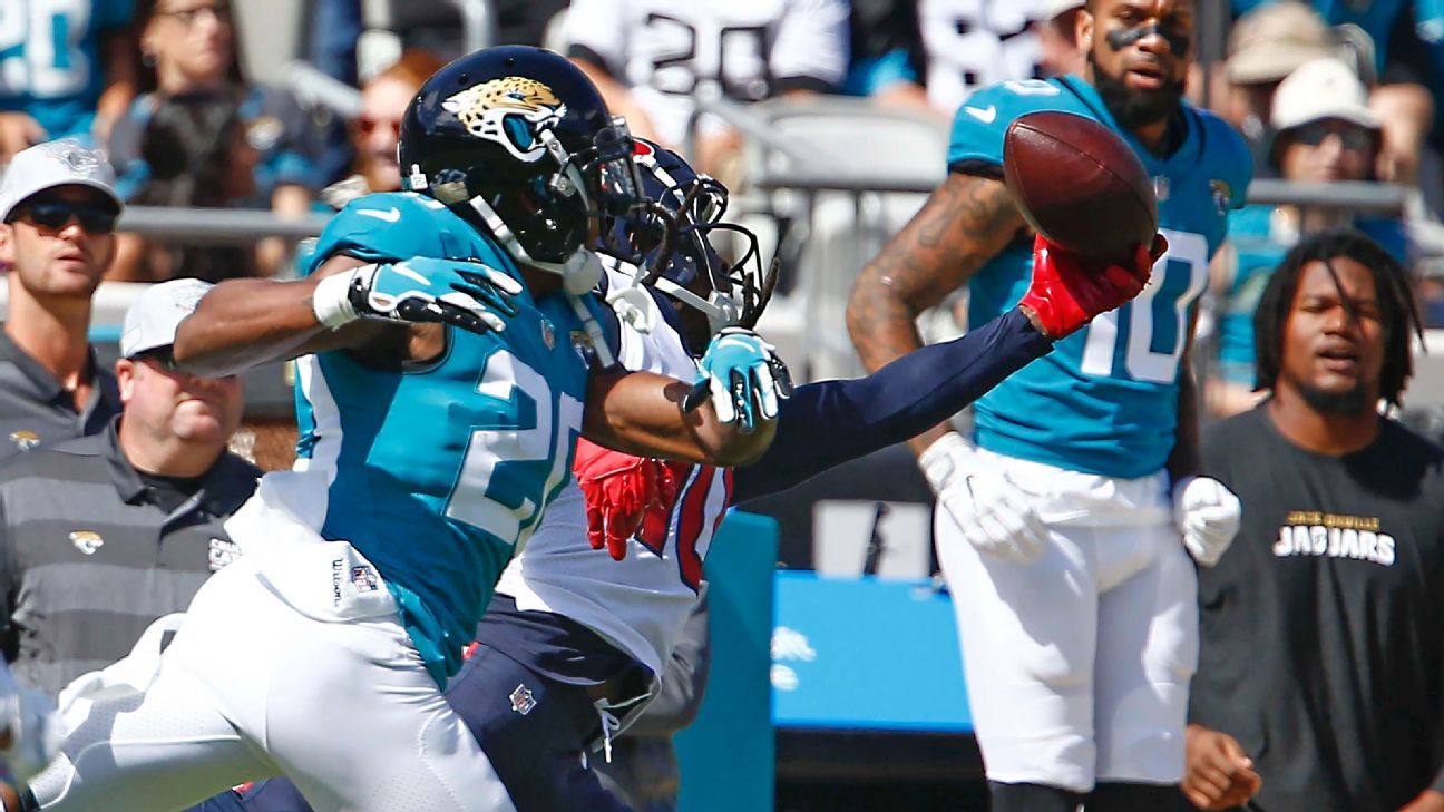 Watch: DeAndre Hopkins makes incredible one-handed catch over Jalen Ramsey - ESPN - Houston ...