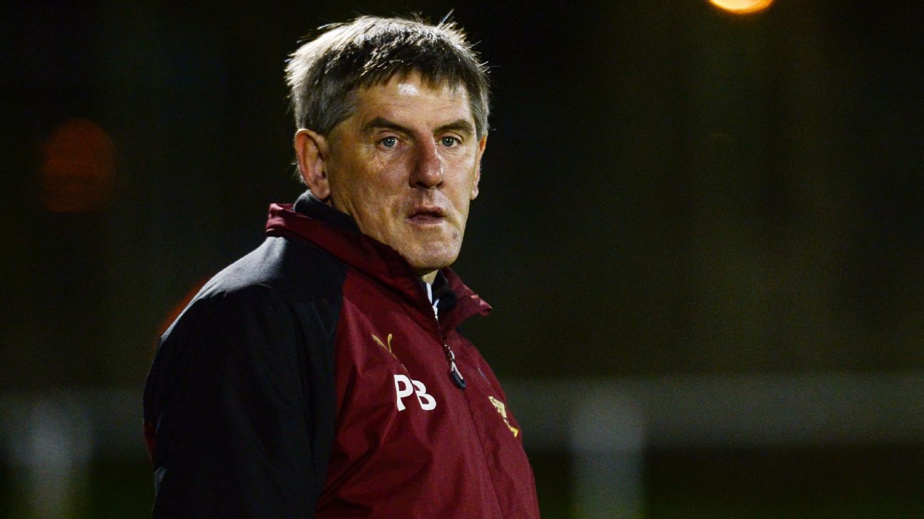 FA bans Beardsley 32 weeks for racist insults - ESPN