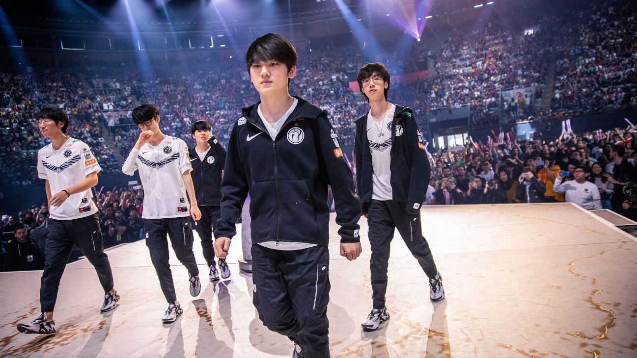 Invictus, FunPlus Phoenix advance to semis at League of Legends World ...