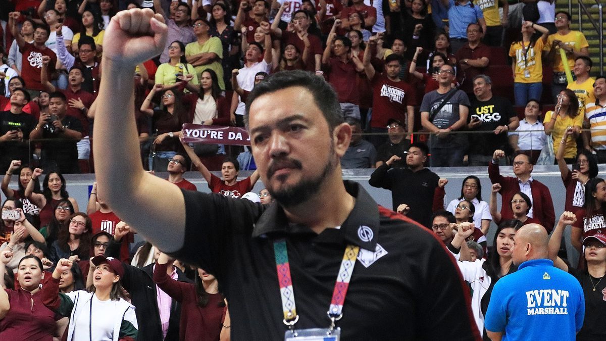 Bo Perasol resigns as head coach of UP Fighting Maroons after four ...