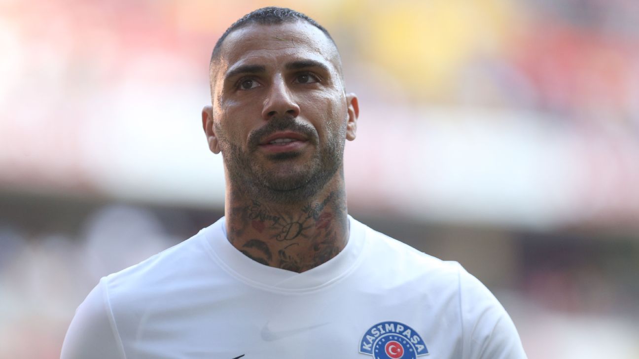 Quaresma já conversou com Flamengo e Santos no passado - ESPN