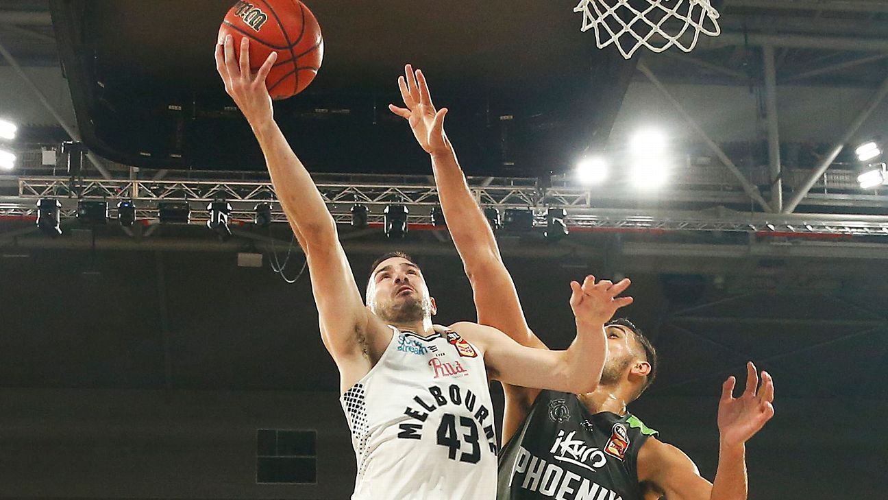 United scrape into NBL finals with win vs. Phoenix - ESPN