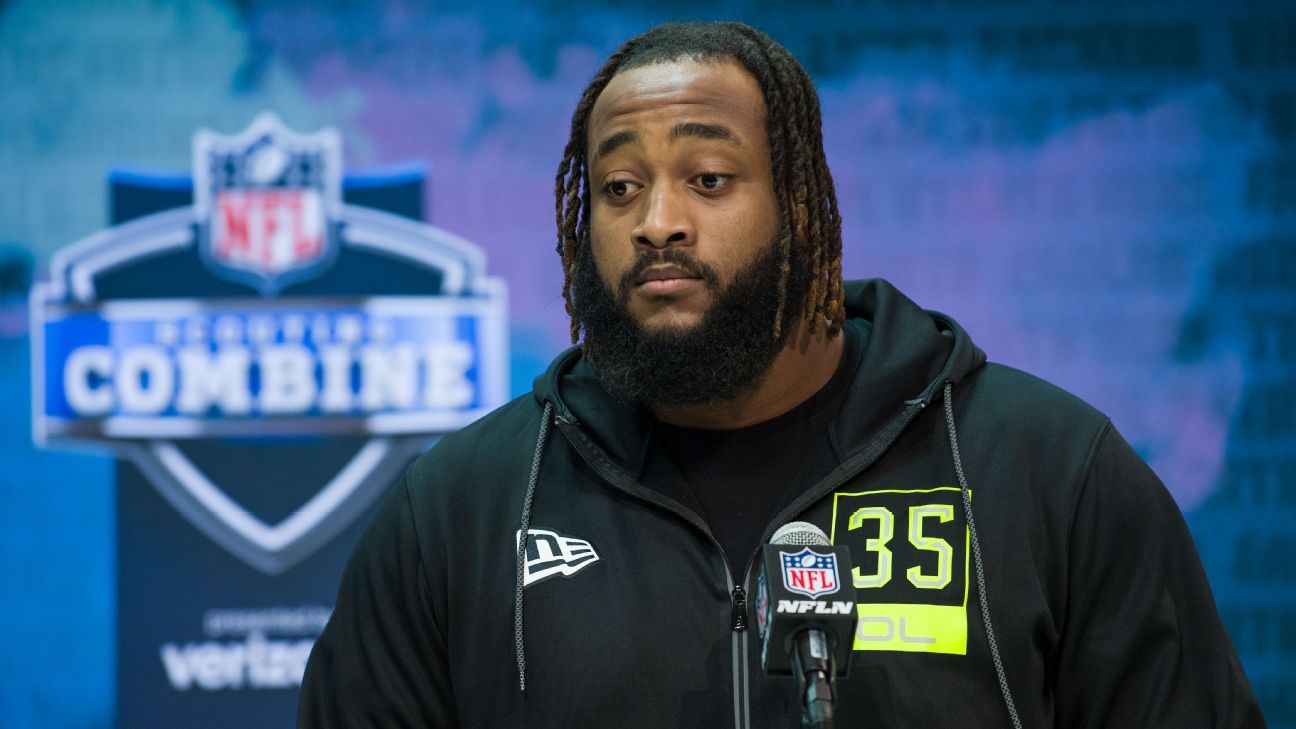Kansas City Chiefs Lineman Lucas Niang Opted Out But Didnt Quit