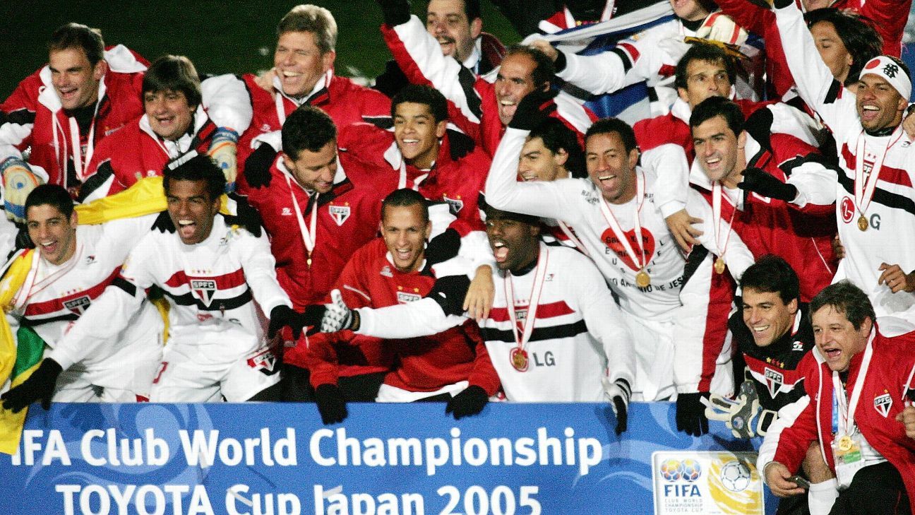 São Paulo campeão do Mundial de Clubes 2005 - André Plihal conta ...