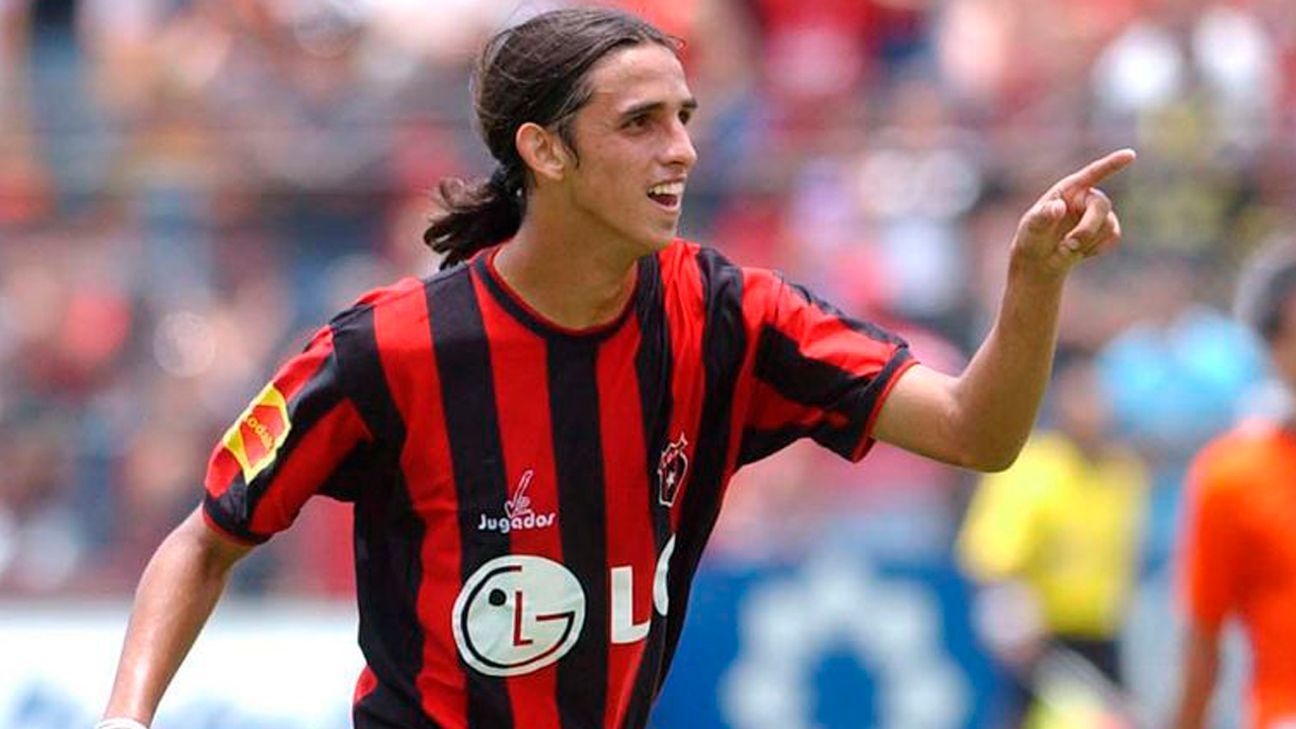 ¿Qué pasaba en Costa Rica cuando Bryan Ruíz viajó al fútbol de Europa ...