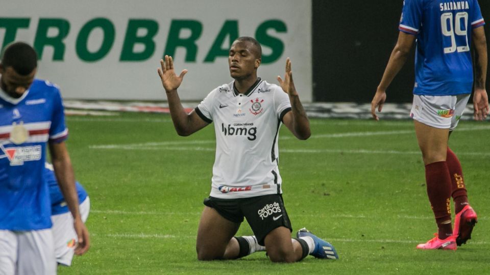 Corinthians: Xavier pede a palavra no vestiário, agradece oportunidade ...