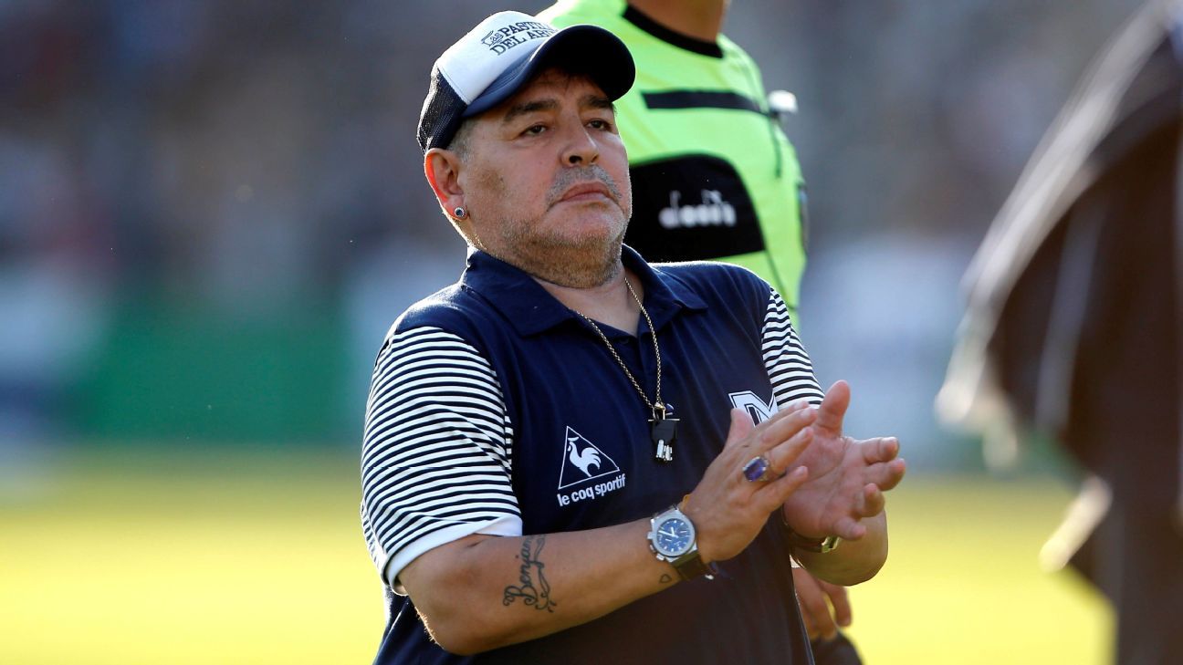 El entorno de Maradona le daba marihuana y alcohol - ESPN