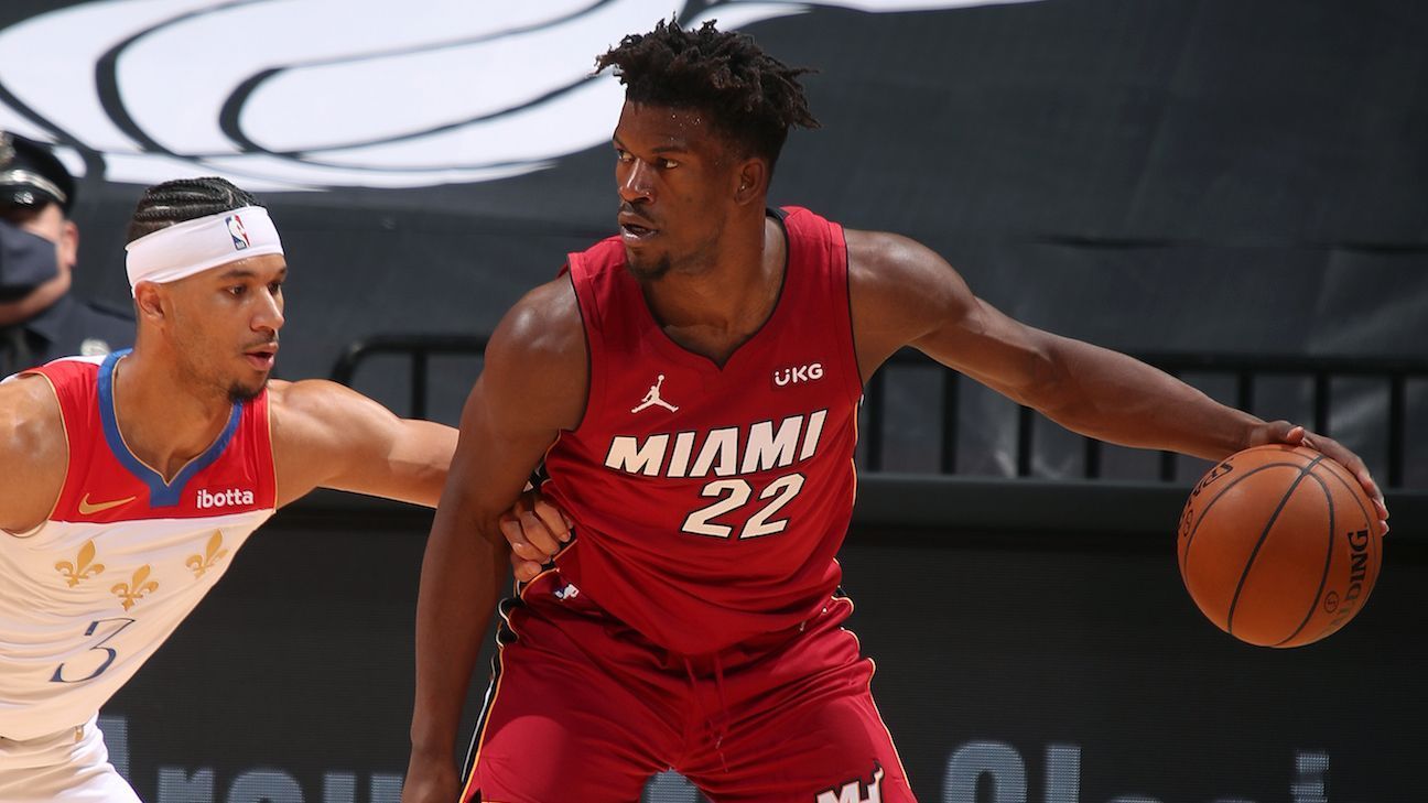 Jimmy Butler abandona juego de Navidad ante Pelicans por lesión en el ...