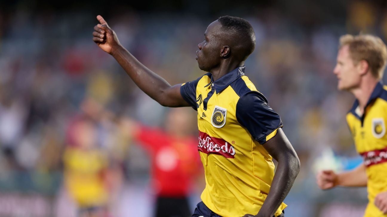 Mariners eke out win over Jets in A-League - ESPN